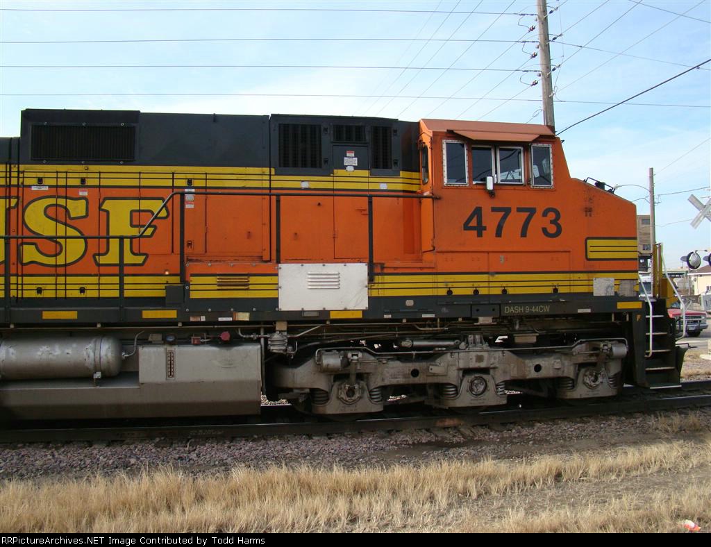 BNSF 4773